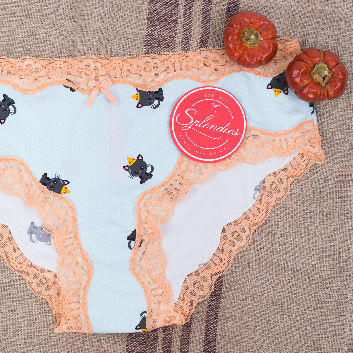 Scaredy Cat Halloween Splendies are Here for October Splendies!